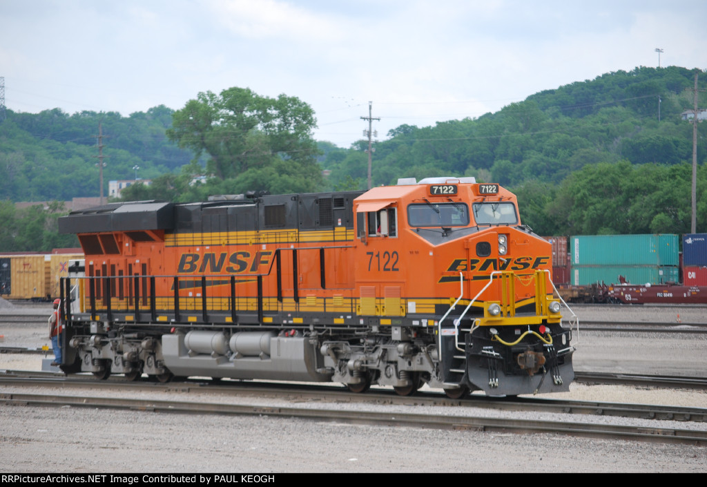 BNSF 7122 heads eastbound on the BNSF Argentine Service Track after getting Maintanance and put ...